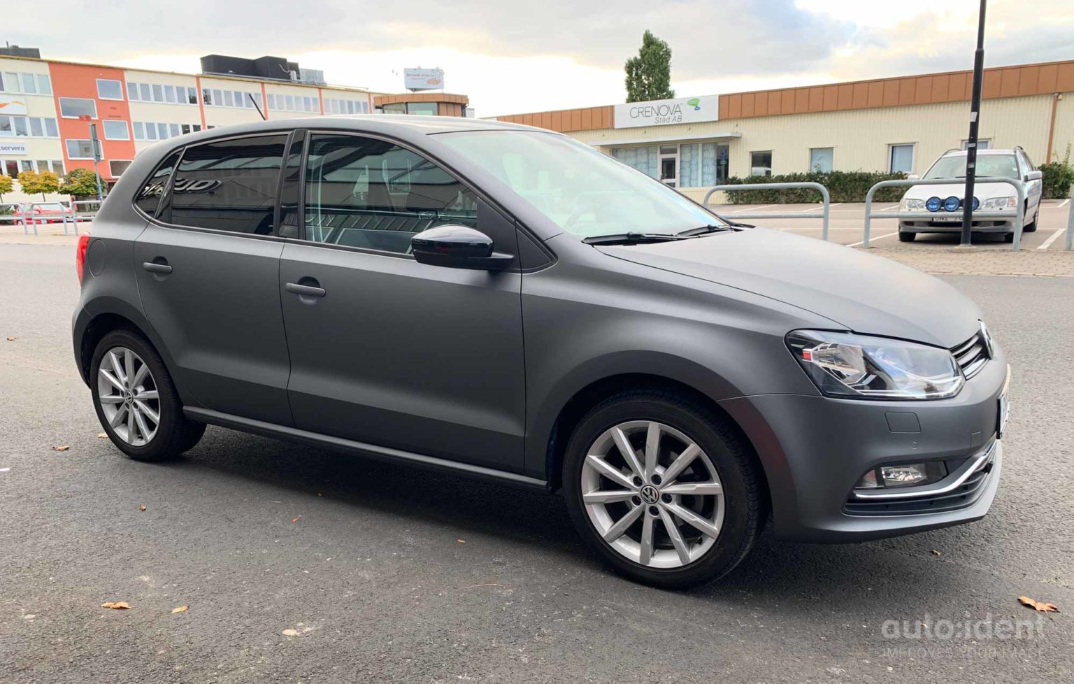 Volkswagen Polo - Matte dark grey - Autoident